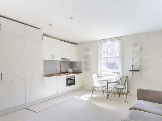 Studio to rent