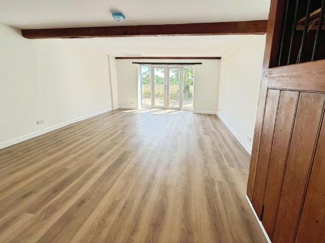 Studio to rent
