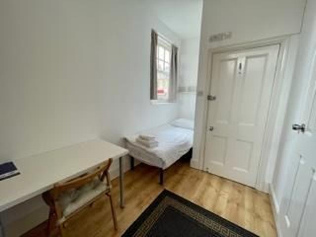 Studio to rent