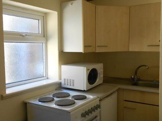 Studio to rent