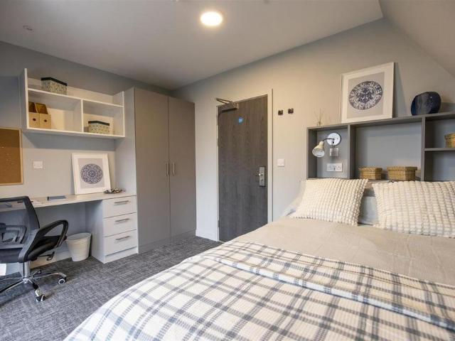 Studio to rent