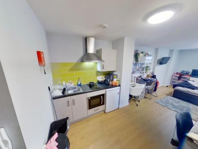 Studio to rent