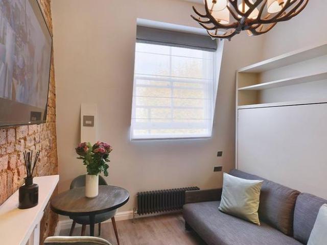 Studio to rent