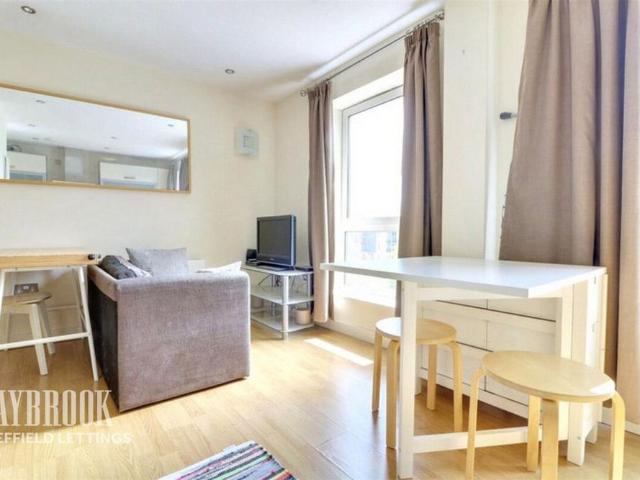 Studio to rent