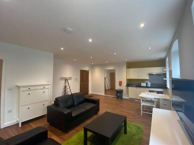 Studio to rent