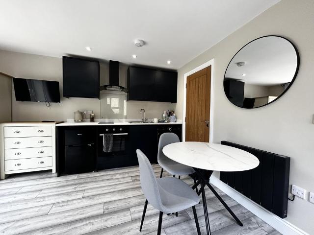 Studio to rent