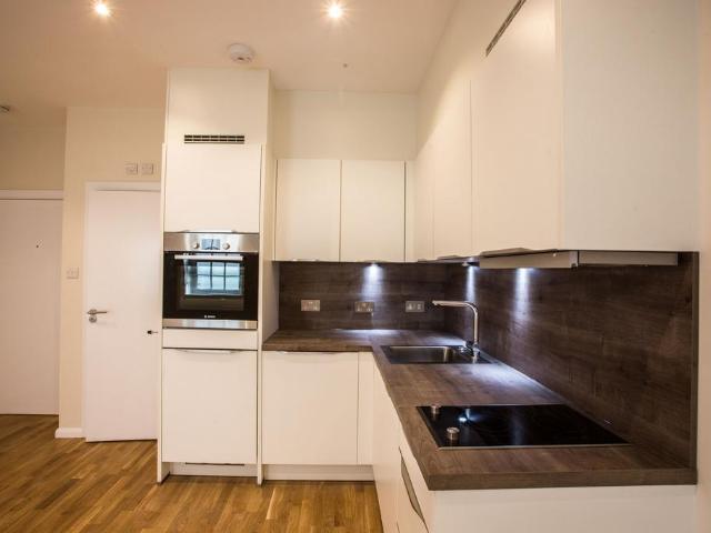 Studio to rent