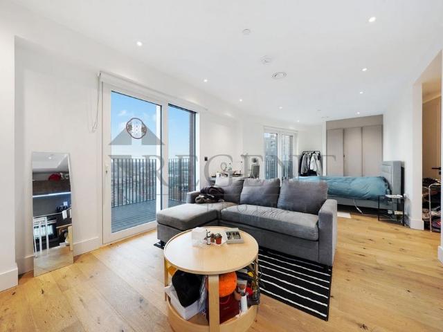 Studio to rent