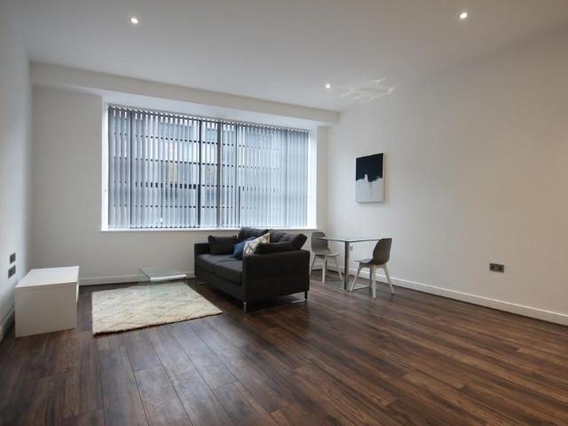 Studio to rent
