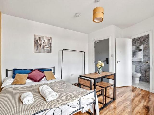 Studio to rent