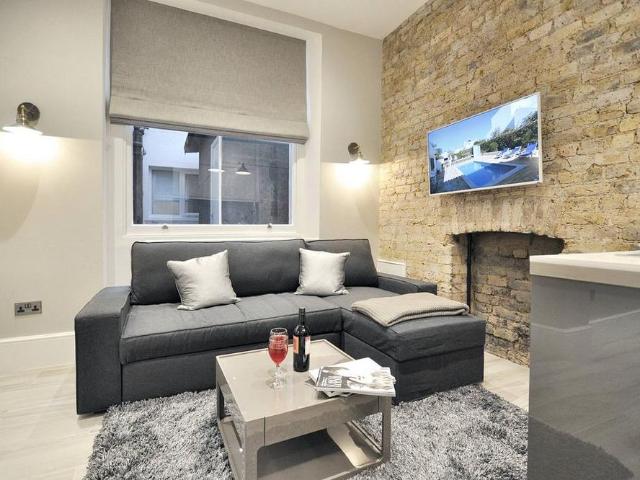 Studio to rent