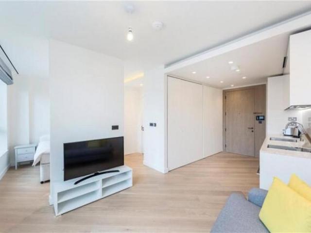 Studio to rent