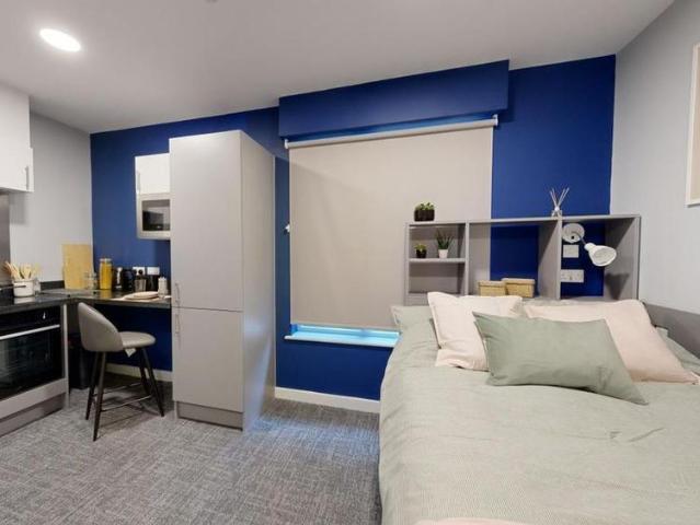 Studio to rent
