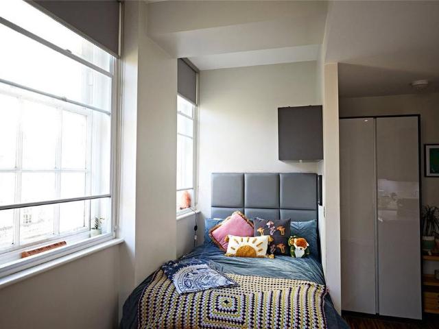 Studio to rent