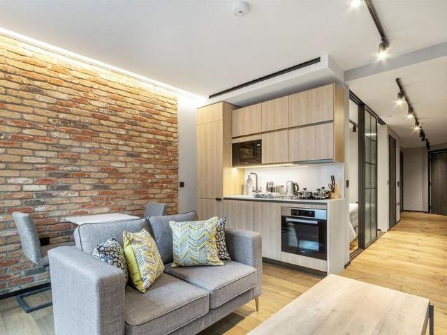 Studio to rent