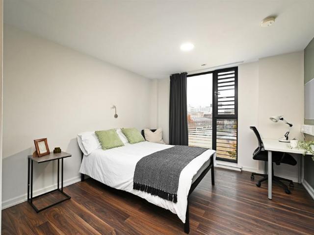 Studio to rent
