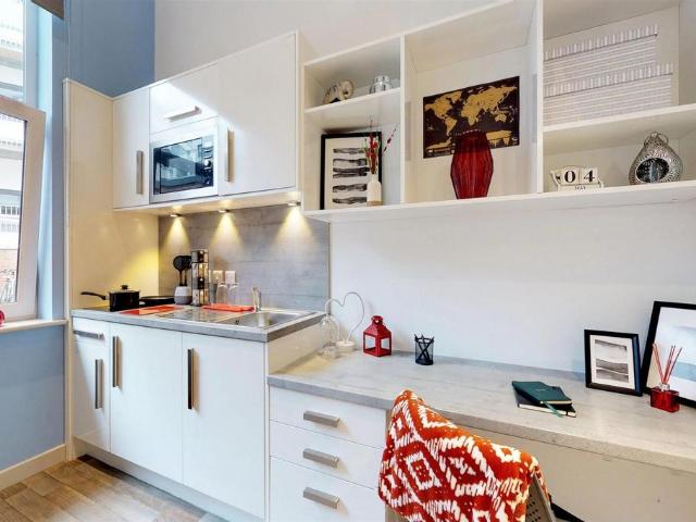Studio to rent