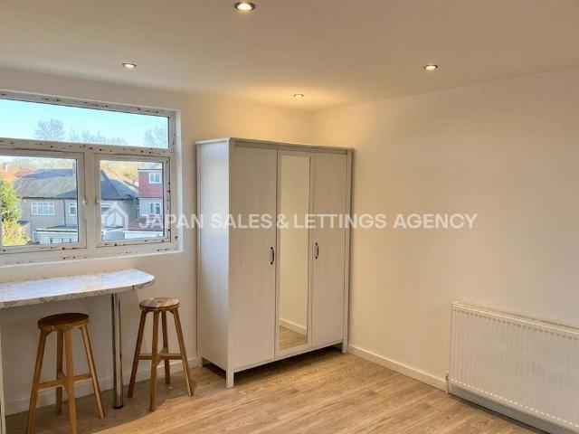 Studio to rent
