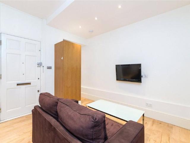 Studio to rent