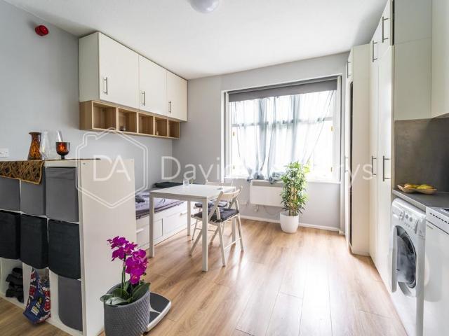 Studio to rent