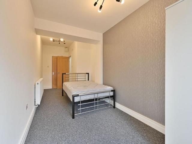 Studio to rent