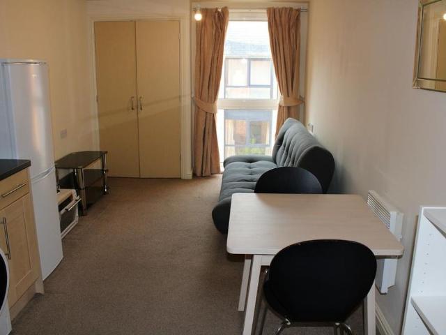 Studio to rent