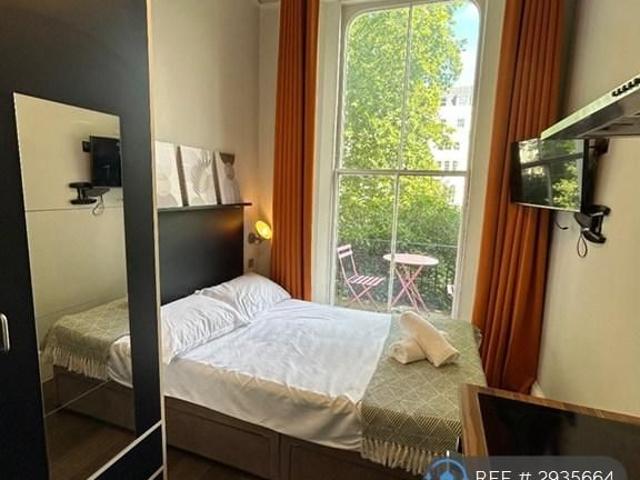 Studio to rent