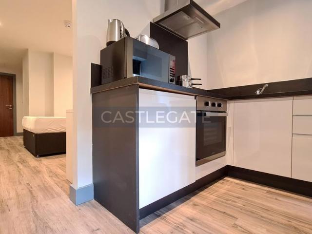 Studio to rent