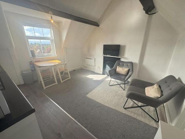Studio to rent