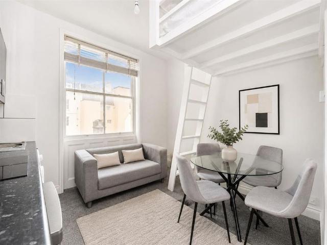 Studio to rent