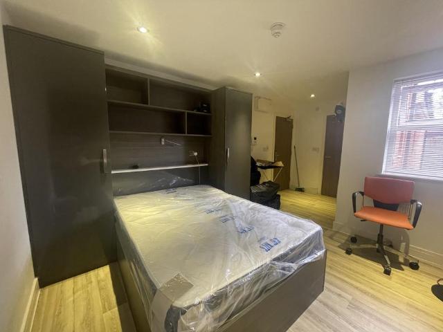 Studio to rent