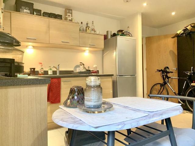 Studio to rent