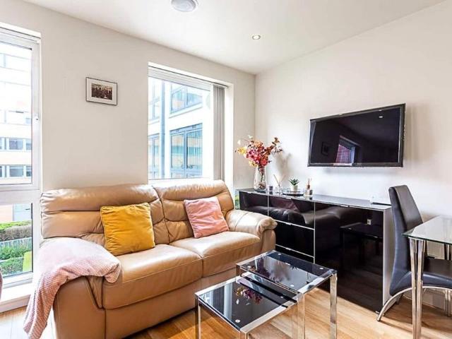 Studio to rent
