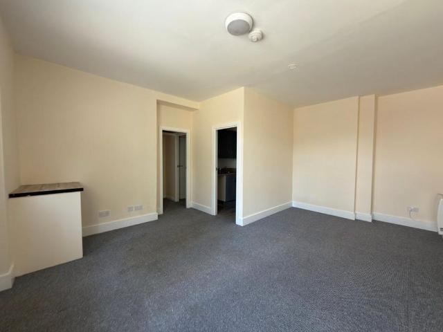 Studio to rent