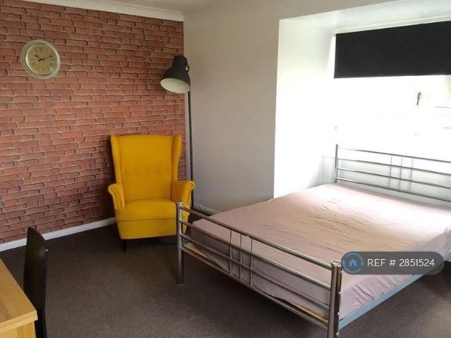 Studio to rent