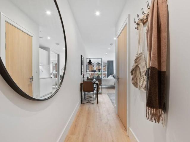 Studio to rent