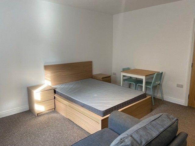 Studio to rent