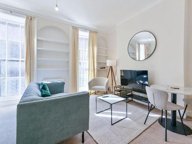 Studio to rent