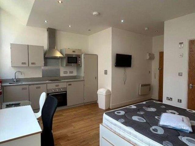 Studio to rent