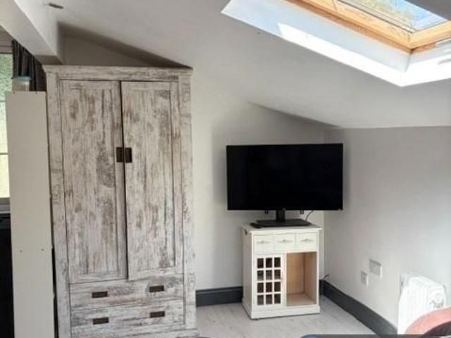 Studio to rent