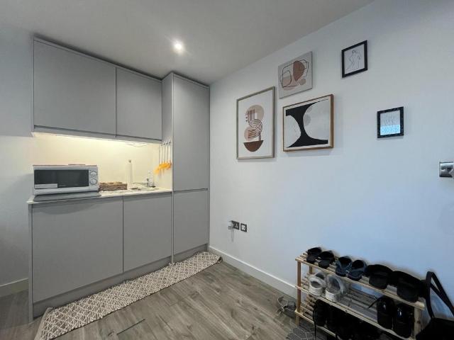 Studio to rent