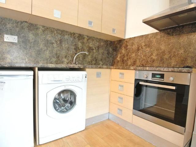 Studio to rent