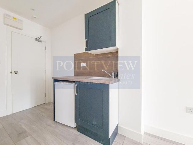 Studio to rent