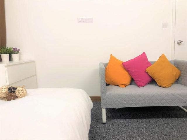 Studio to rent