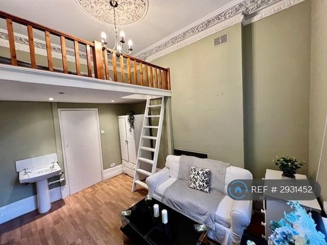 Studio to rent