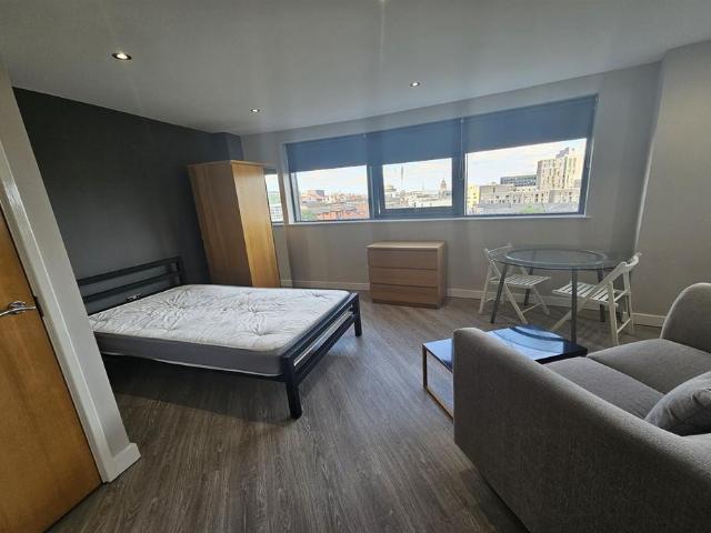 Studio to rent