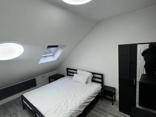 Studio to rent