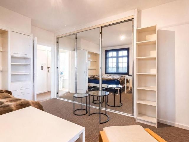 Studio to rent