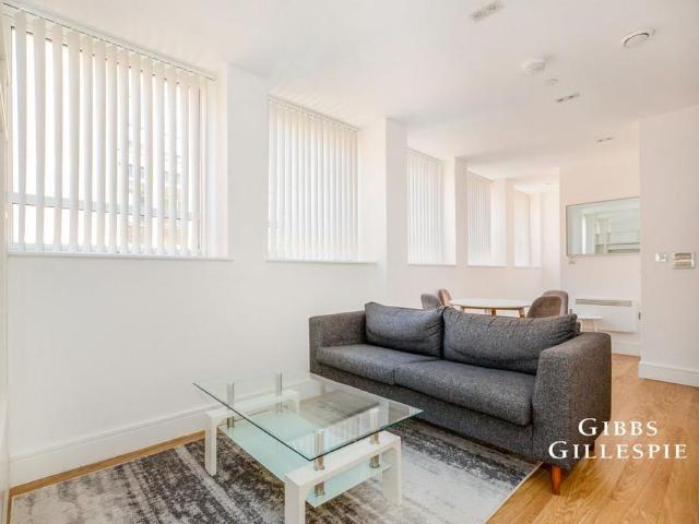 Studio to rent