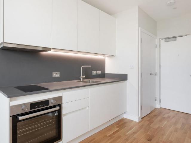 Studio to rent